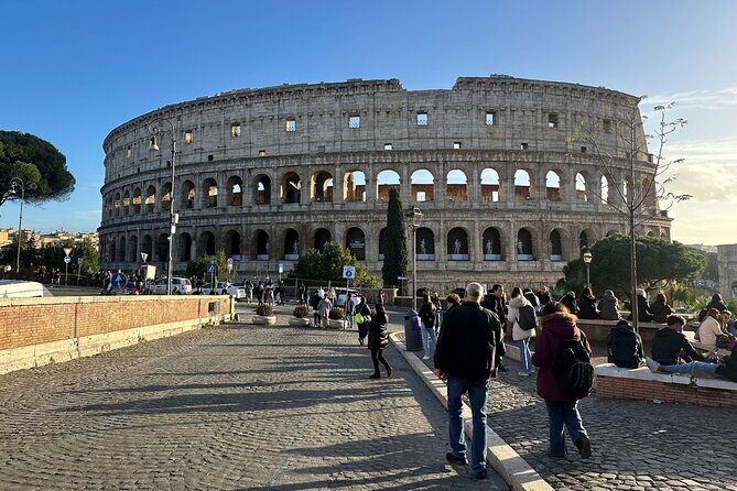 Colosseum Fast-Entry with Digital Audio Guide Experience - Frequently Asked Questions