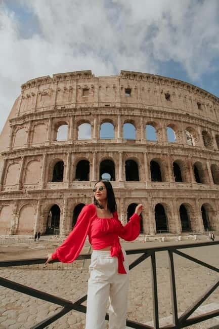 Colosseum Guided Tour Semi-Private Group on Free Entry Days - Key Points