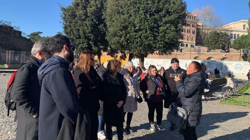 Colosseum Guided Tour Semi-Private Group on Free Entry Days - The Experience: What You Get and What You Don’t