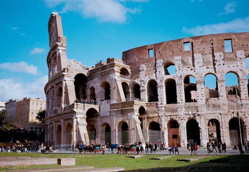 Colosseum Guided Tour Semi-Private Group on Free Entry Days - The Meeting Point and Duration