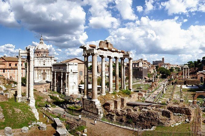 Colosseum Guided Tour with Roman Forum and Palatine Hill Entrance - Logistics and Practical Details