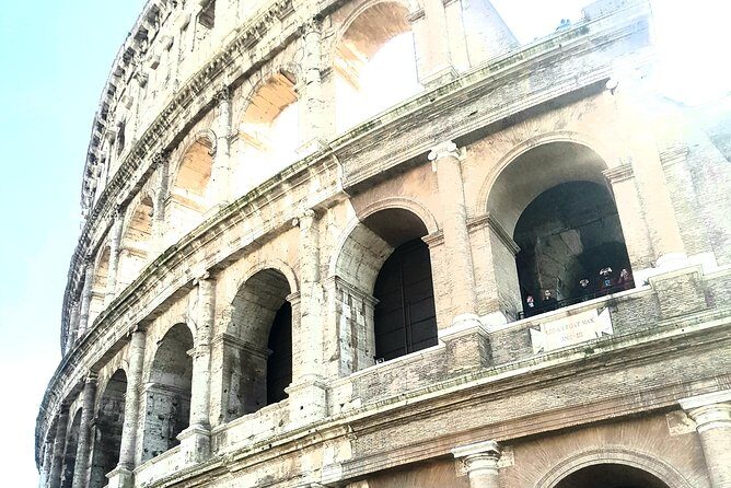 Colosseum guided tour with visit to the arena - The Value of an Expert-Led Tour