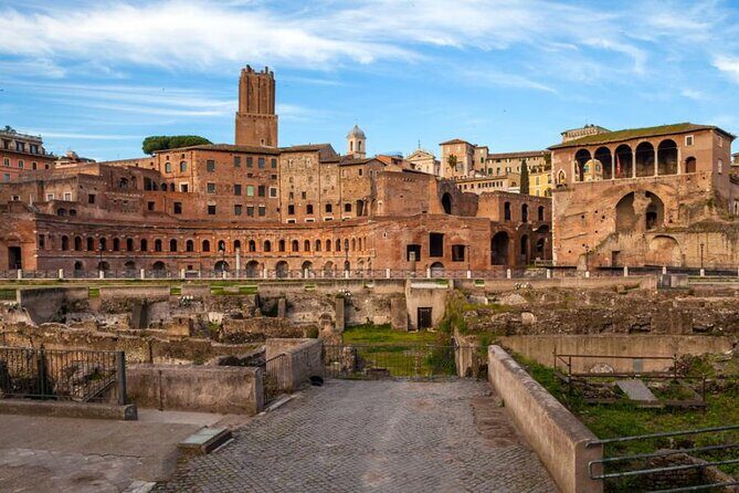 Colosseum, Roman Forum and Palatine Hill Skip Line Private Tour - Who Should Consider This Tour?