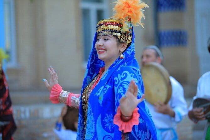 Colourful Uzbekistan - Key Points