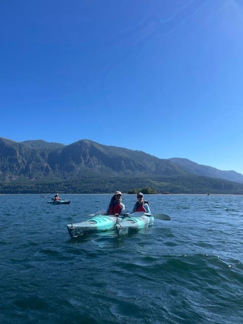 Columbia Gorge Kayak Tour - The Authenticity and Appeal of the Guides