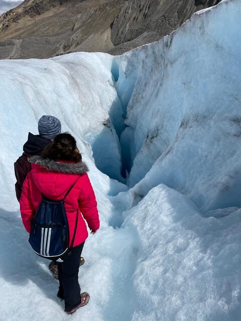 Columbia Icefield: Guided Glacier Hike - Exploring the Glacier and Surroundings