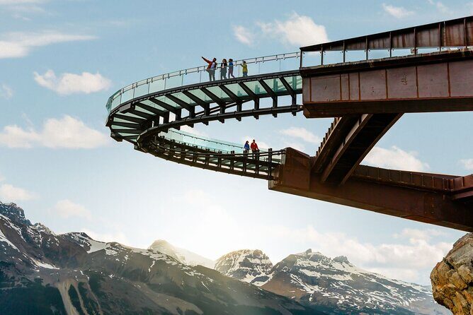 Columbia Icefield Skywalk Crowfoot Glacier and Lakes Tour - An In-Depth Look at the Tour Experience