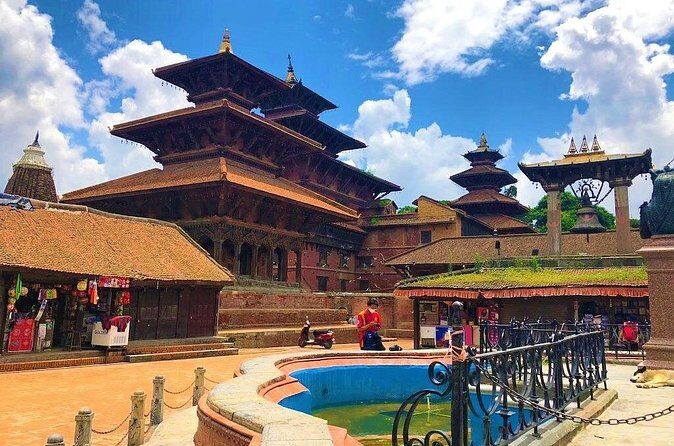 Combination of Nature, Culture and Heritage - Wildlife Encounters in Chitwan National Park