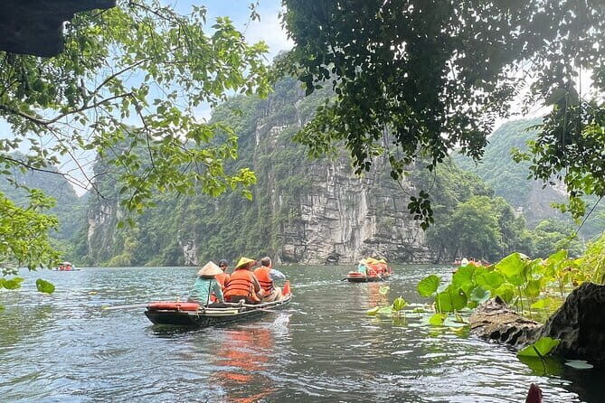 Combo 4 Days Tour : Hanoi Halong Bay and Ninh Binh - Who Is This Tour Best For?