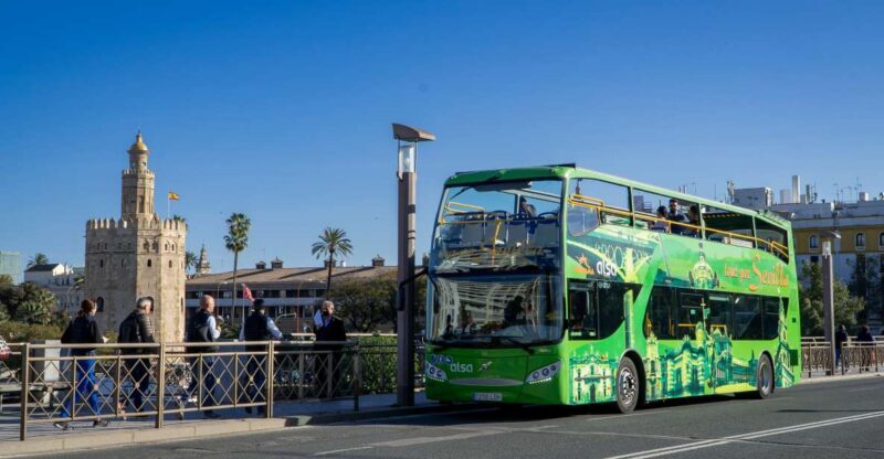 Combo: Hop on hop off + Flamenco Show & Walking tours - Exploring Seville with the Hop-On Hop-Off Bus