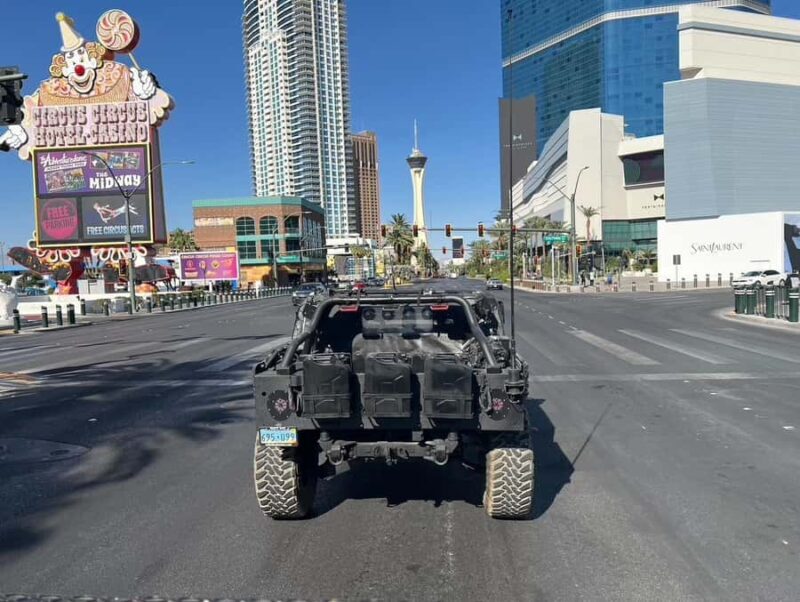 Combo: Las Vegas Strip, Desert & History Tour by Hummer - Exploring the Highlights: From the Bright Lights to the Quiet Desert