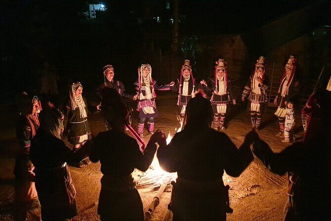 Come to Akha Village see Cooking eatting and dancing with Akha people - Exploring the Akha Culture