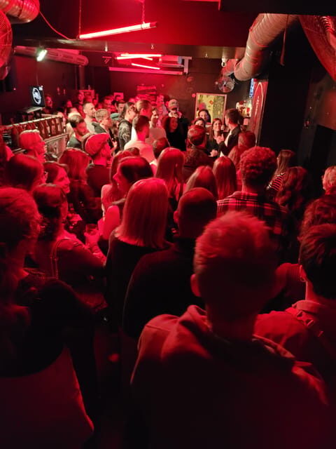 "Comedykills" - das Open Mic im Glockenbachviertel - In-Depth What to Expect