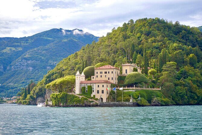 ComeToComo_Boat Tour from Argegno in Compact Cruiserboat - The Experience and Its Highlights