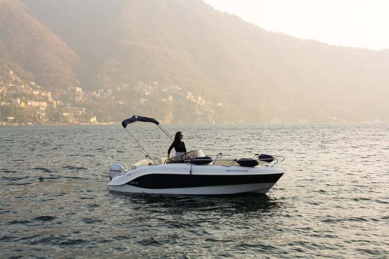 Como: Private 1-Hour Boat Rental - Key Points