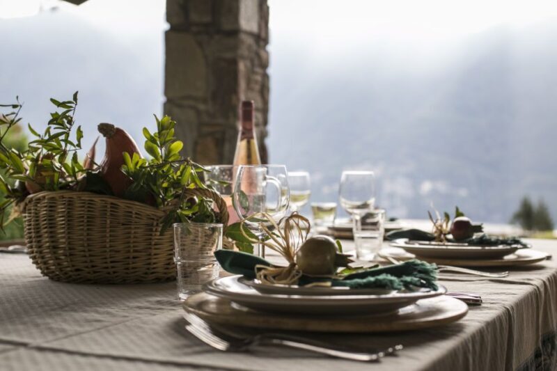 Como: Private Market Tour & Meal at a Local's Home - Introduction