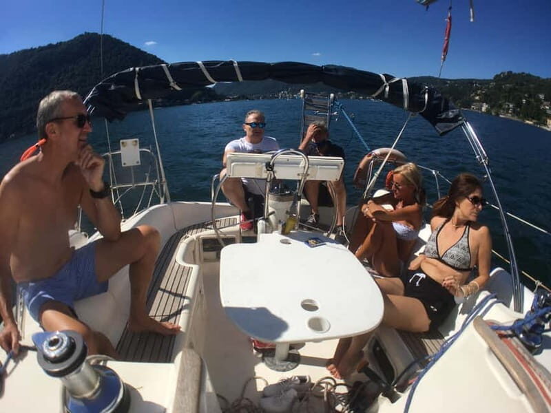 Como: quiet lake tour on a comfortable sailing boat - FAQ