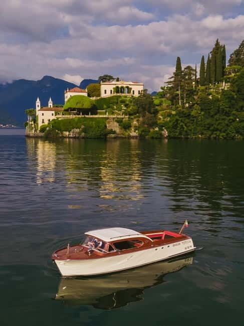 Como: Wooden Boat Shared 1-Hour Tour - The Practical Side: What to Know Before Booking