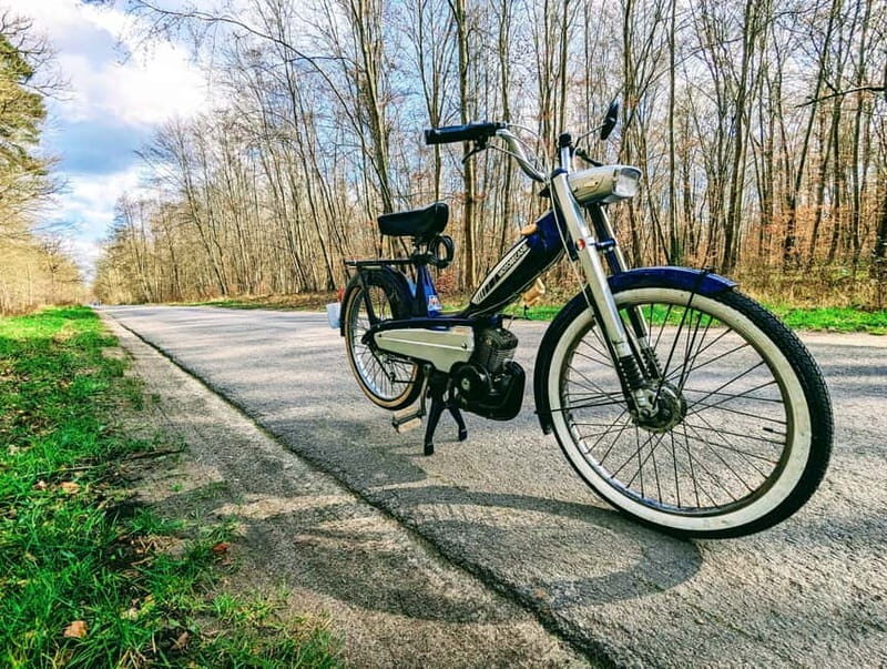 Compiègne : belle promenade "découverte" en Mobylette ! - The Sum Up