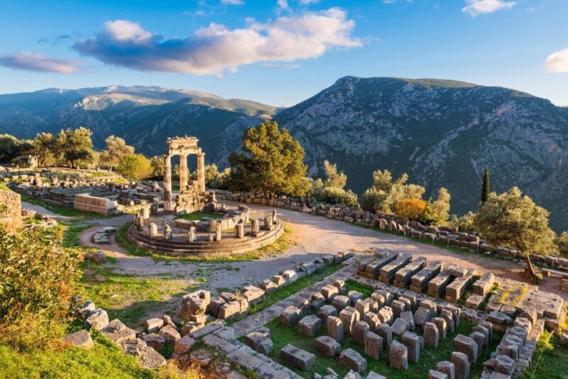 Complete Peloponnese  Delphi Meteora(4 days-3 nights) - Day 4: Meteora’s Monasteries and the Final View