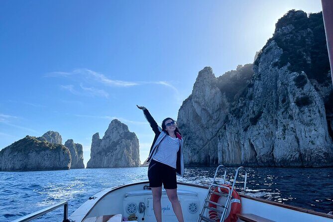 Complete Private Guided Two Hour Tour of the Coast of Capri - Practical Considerations: What To Expect