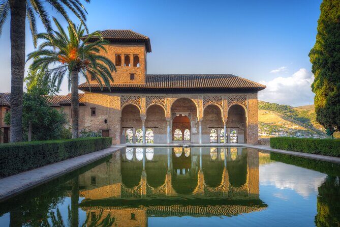 Complete Private Tour of Alhambra with Nasrid Palaces - An In-Depth Look at the Tour Experience