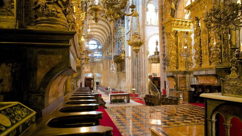 Complete Tour of Santiago Cathedral: Pórtico da Gloria and Museum - Key Points