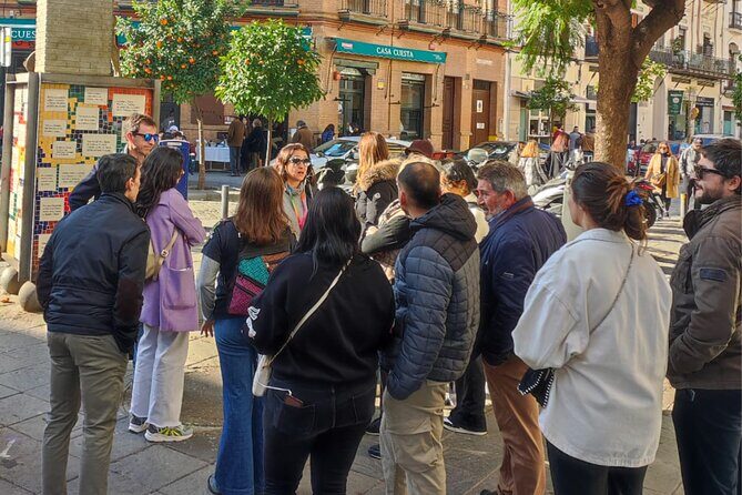 Complete Triana Tour "Corrales included" - Key Points