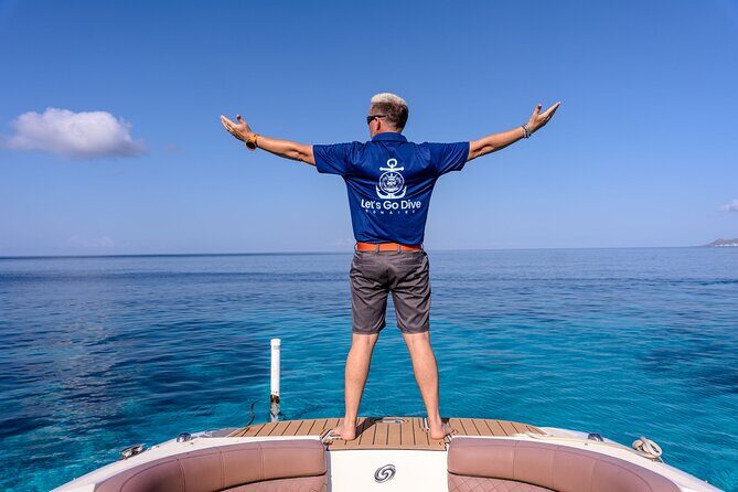 Concierge Two Tank Boat Dive in Bonaire (4 Divers) - Key Points