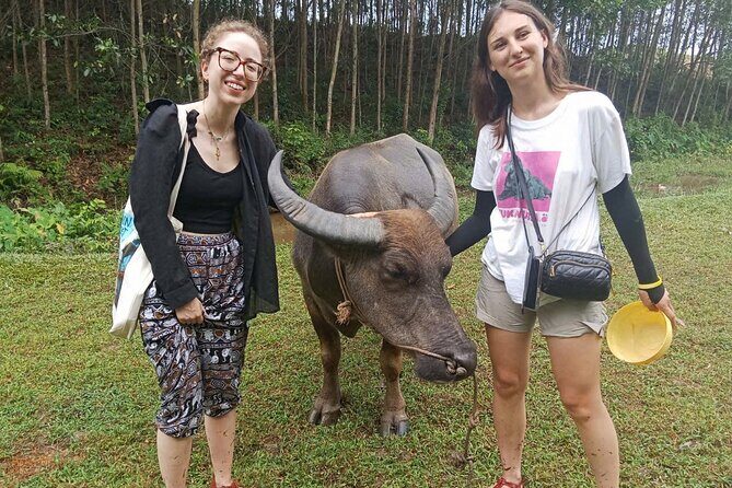 Conquering Duck massage at Duck Farm by Bicycle Tour - FAQ