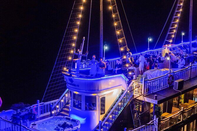 Conquest Cruise 2day Explore Halong Bay from Hanoi - What to Expect on This 2-Day Halong Bay Cruise