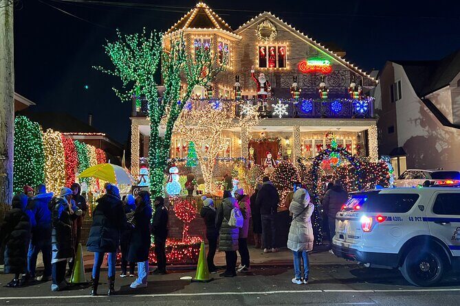 Contrasts VIP + Dyker Heights, Christmas in NYC - Authentic Travel Experience: What Travelers Say