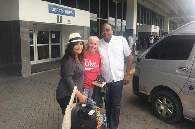 Convenient Airport Transfer To Hotels in Negril - Who Should Consider This Service?