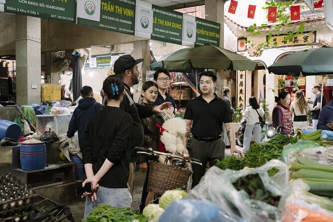 Cook, Taste & Laugh: Hanoi Cooking Class and Local Market Tour - Tasting and Spirits: A Toast to Hanoi