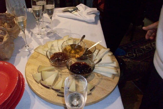 Cooking class and home made pasta in Florence with LA VIVANDIERA! - What Makes This Cooking Class Special?