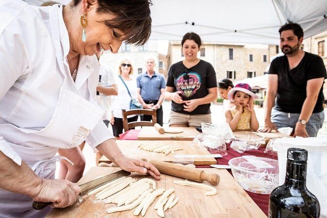 Cooking class at the farm in Tuscany - Cooking class at the farm in Tuscany: An authentic taste of the Tuscan way of life