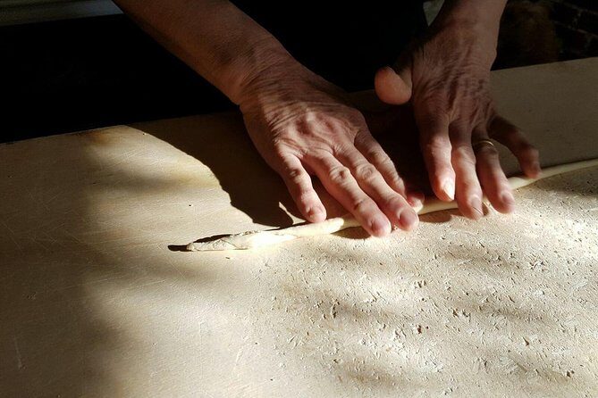 Cooking class at the farm in Tuscany - Key Points