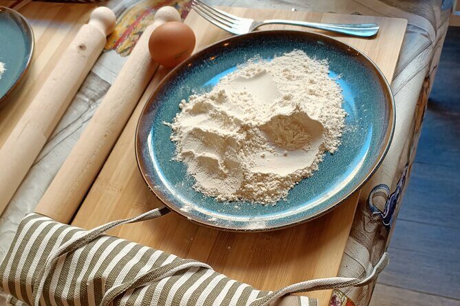 Cooking Class in Rome: Make Fettucine & Tiramisù with Chef Paolo - Introduction
