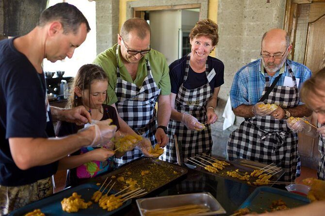 Cooking Class , Local Market , Basket Boat And CRABS FISHING - The Sum Up: Who Will Love This Tour?