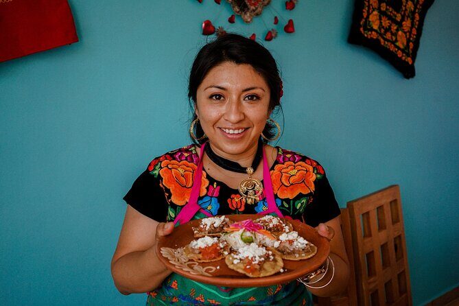 Cooking classes from the Isthmus with a Tehuana - Key Points