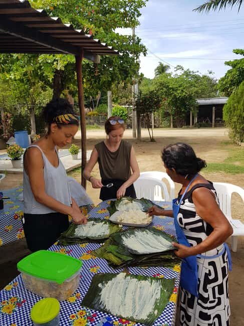 Cooking classes in Puerto Escondido (Learn how to cook Mole de Oaxaca). - An Introduction to the Oaxaca Cooking Class