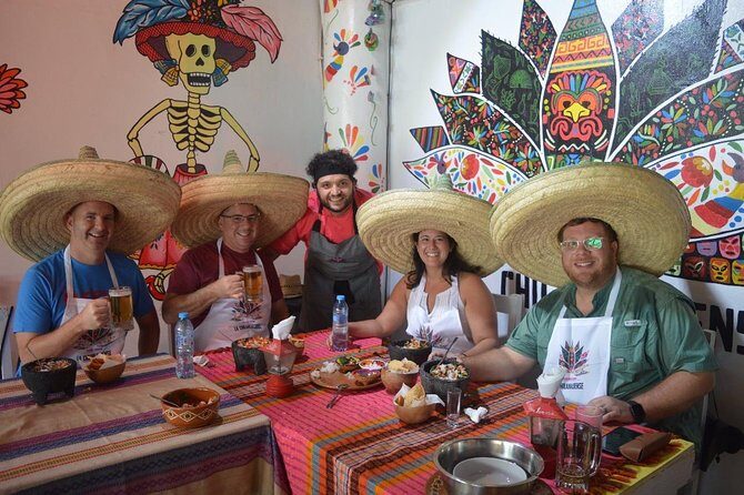 Cooking classes + margaritas and mezcal tasting - Key Points