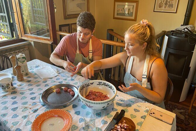 Cooking & eating with Locals in their home kitchen in Rome - Frequently Asked Questions