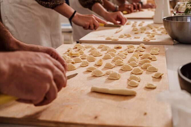 Cooking lesson in a typical house in Polignano with aperitif - FAQs