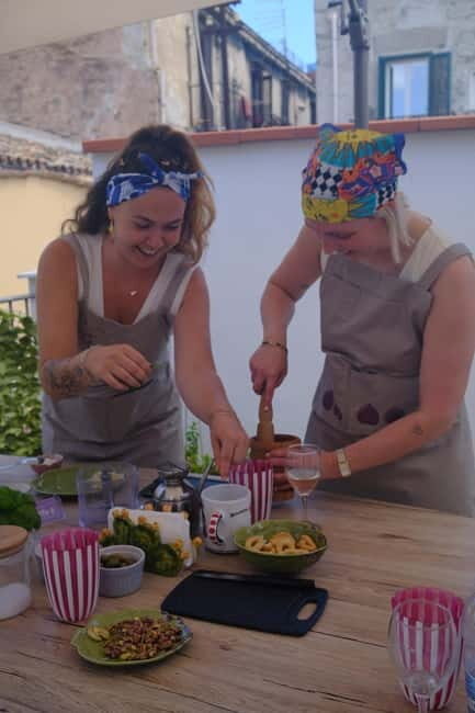 Cooking With G: Traditional Meal with Market Visit - Key Points