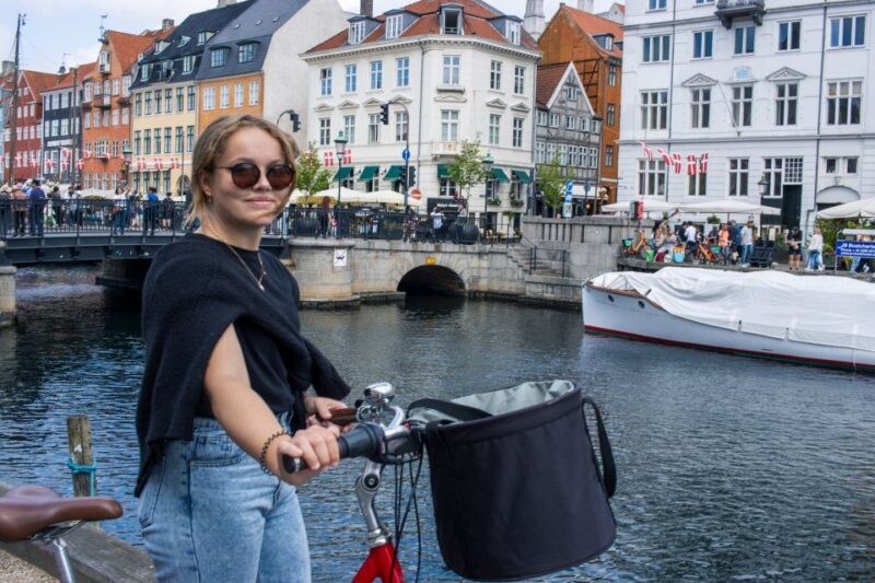 Copenhagen: 3 Hours Private Bike Tour with a local Guide - The Sum Up