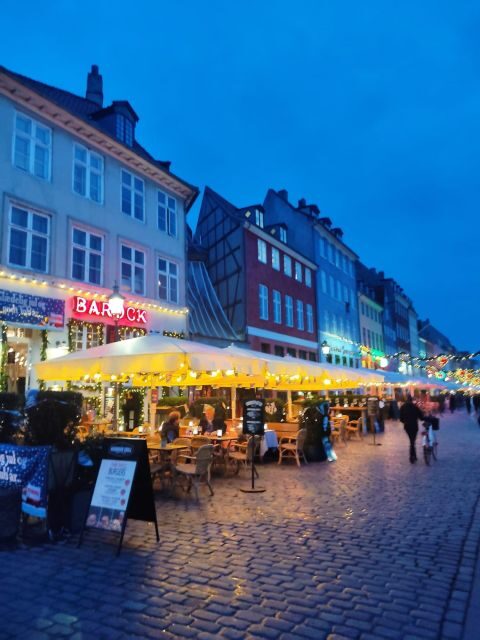 Copenhagen: Christmas Charm Walking Tour with Holiday Beer - Exploring the Christmas Charm Walking Tour in Copenhagen