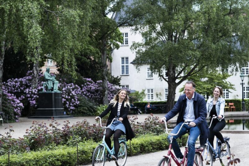 Copenhagen: City Highlights Guided Bike Tour - The Practical Side: What Travelers Should Know
