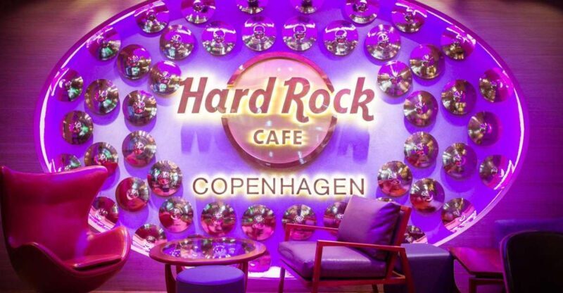 Copenhagen: Hard Rock Cafe with Set Menu for Lunch or Dinner - Who Will Enjoy This Experience?