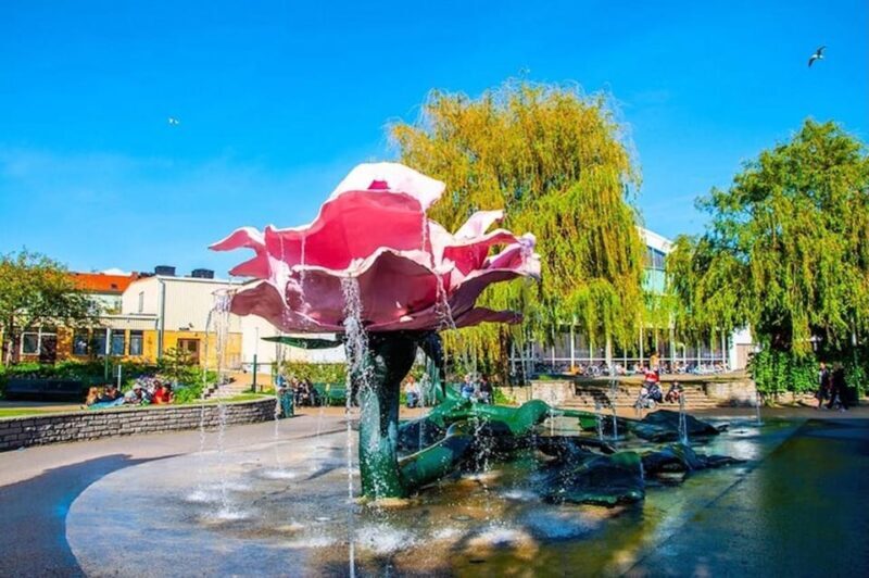 Copenhagen: Malmö Tour in Spanish - Is This Tour Right for You?